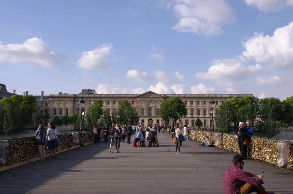 17 Photos of Love Locks, Pont des Arts & Pont Neuf Bridge, Paris