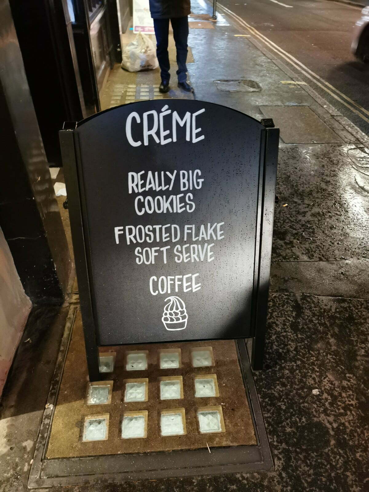 Creme Review: Where To Find The Best Cookie in London? | Elite Travel Blog