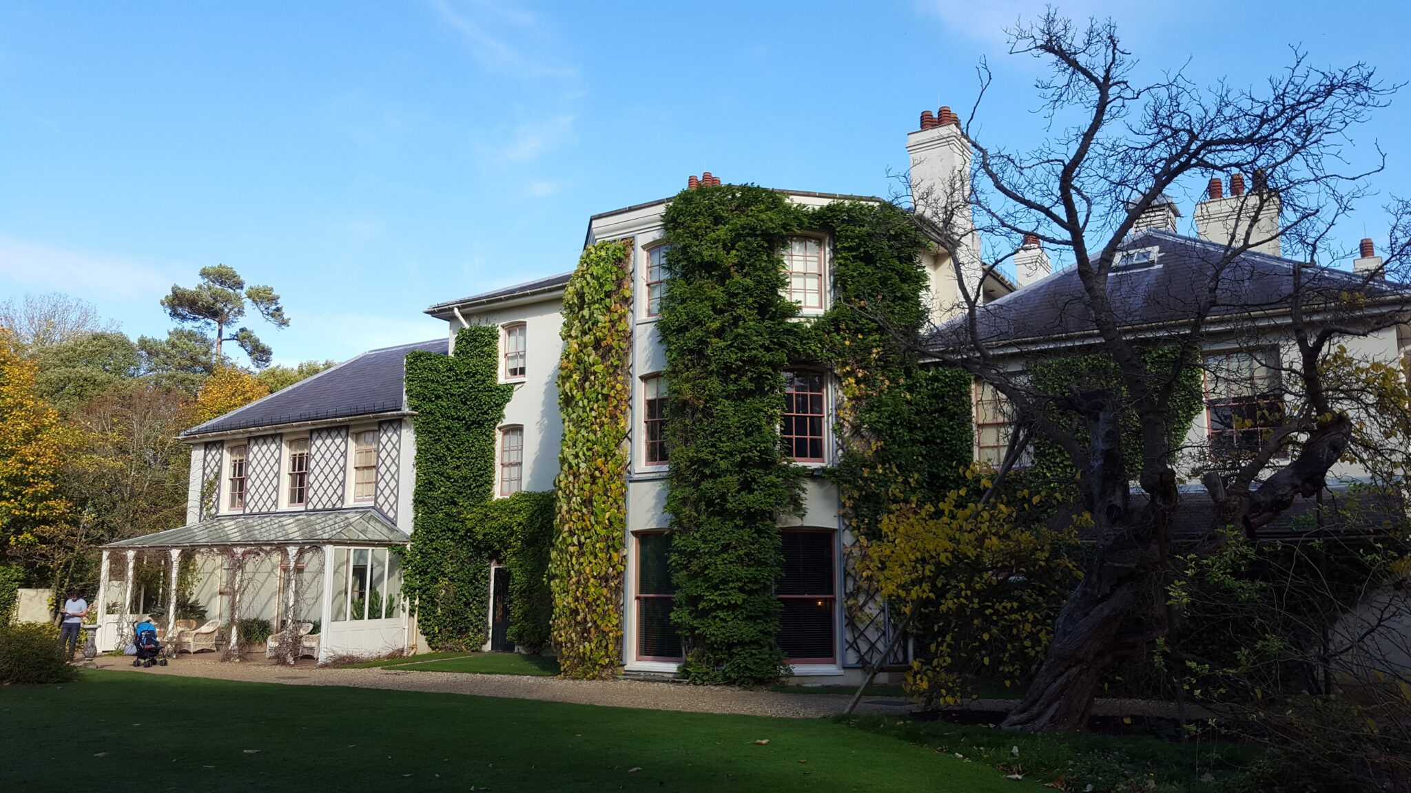Home of Charles Darwin - Down House Review | Elite Travel Blog