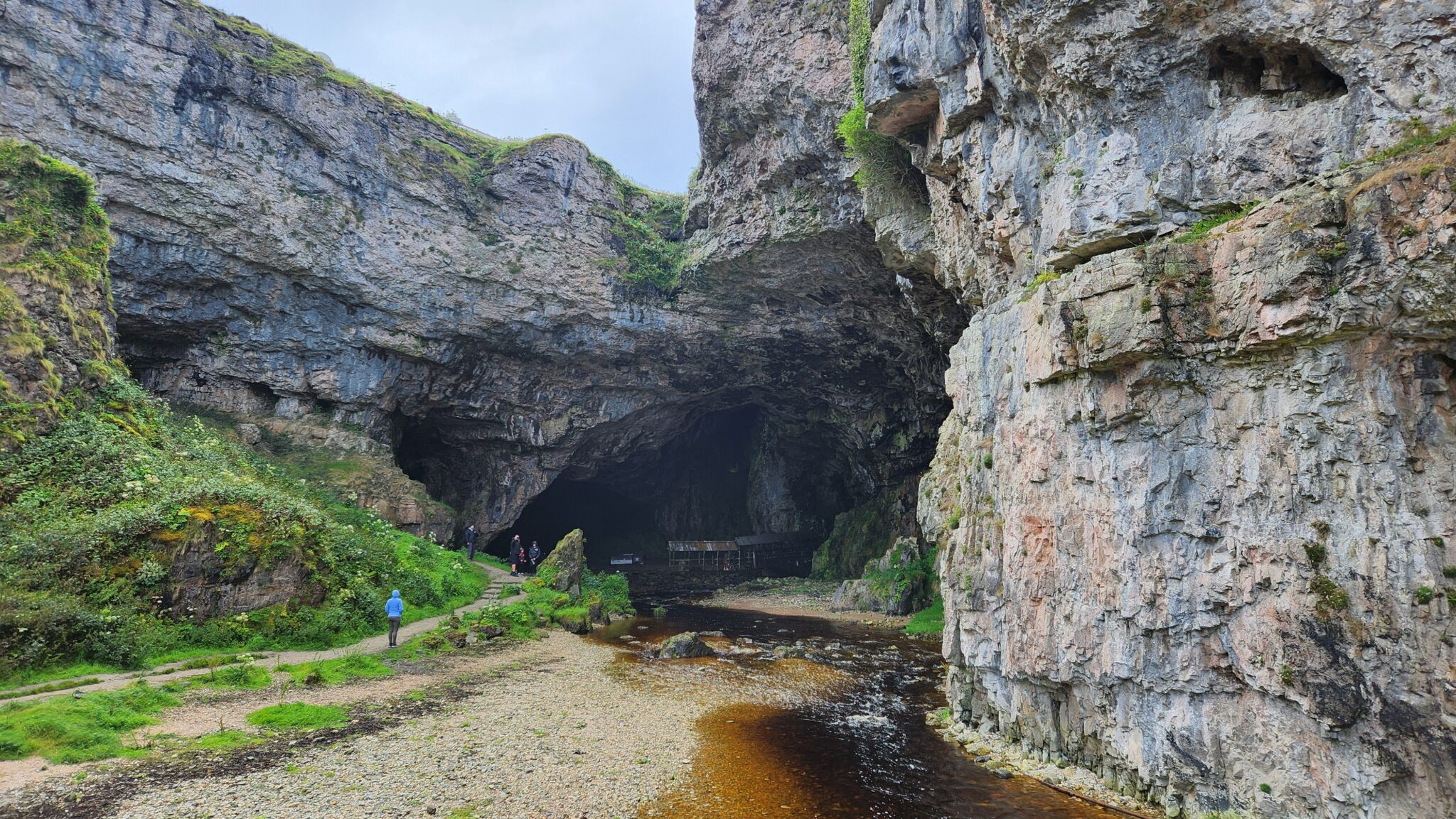 Smoo Cave Review: History & Visitor Guide | Elite Travel Blog