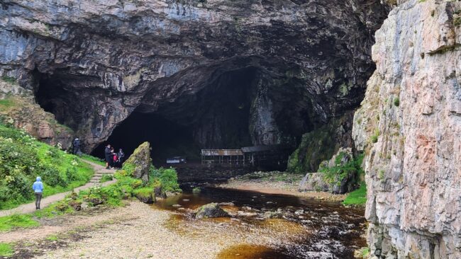 Smoo Cave Review: History & Visitor Guide | Elite Travel Blog